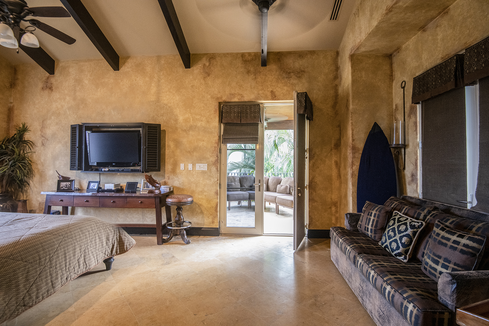 Villa Angel SOLD | HRG Properties & Rentals